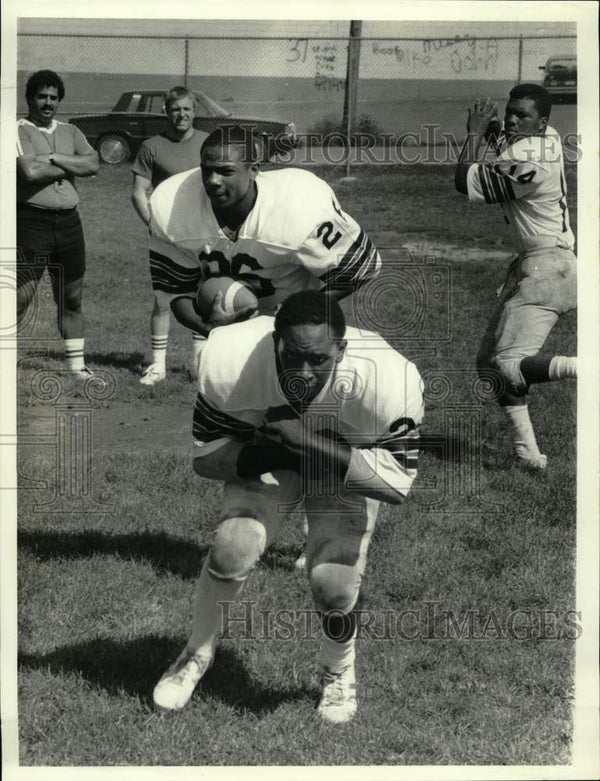 1984 Press Photo Fowler Football Players with Bob Nicholas at Practice ...
