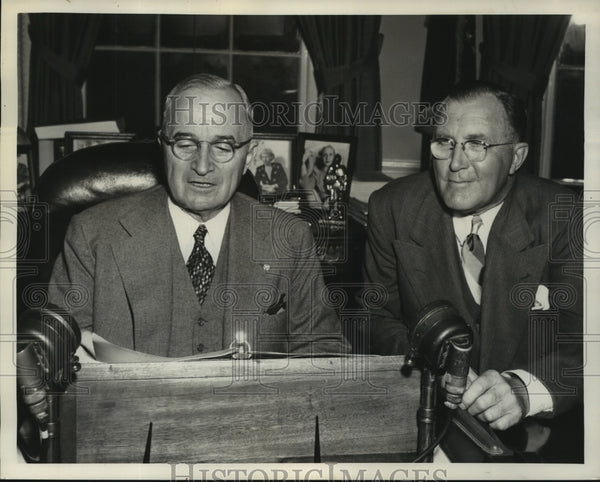 1950 Press Photo President Truman with Charles E. Wilson in Washington ...