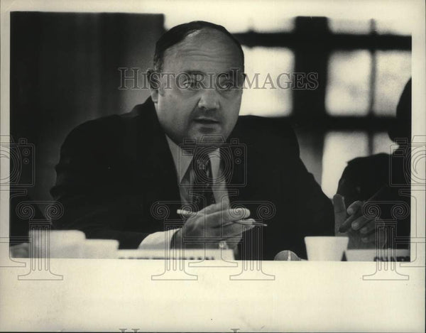 1975 Press Photo Assemblyman Robert Wertz, Chairman of the Task Force ...