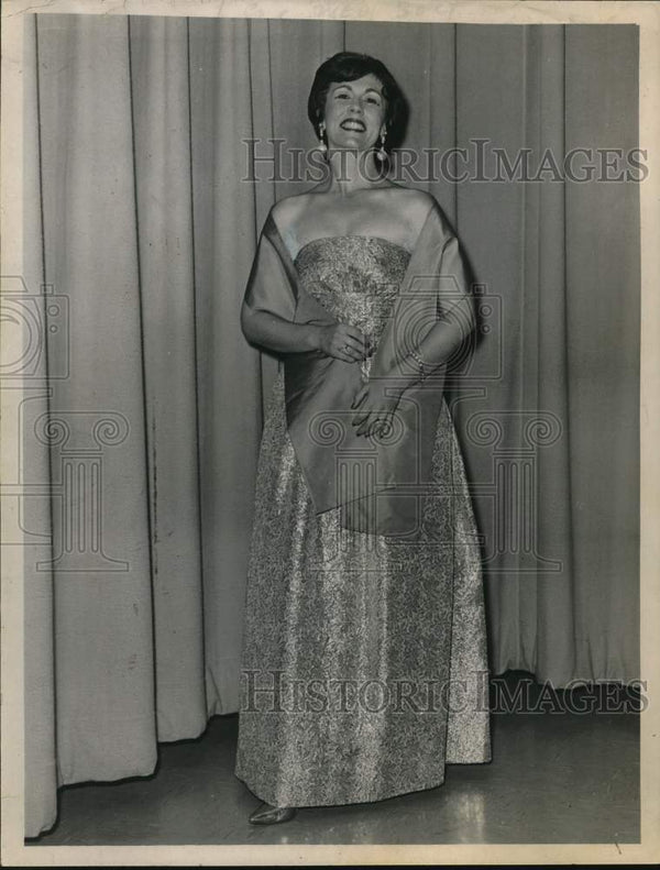 1967 New York singer Harriet Comfort - Historic Images